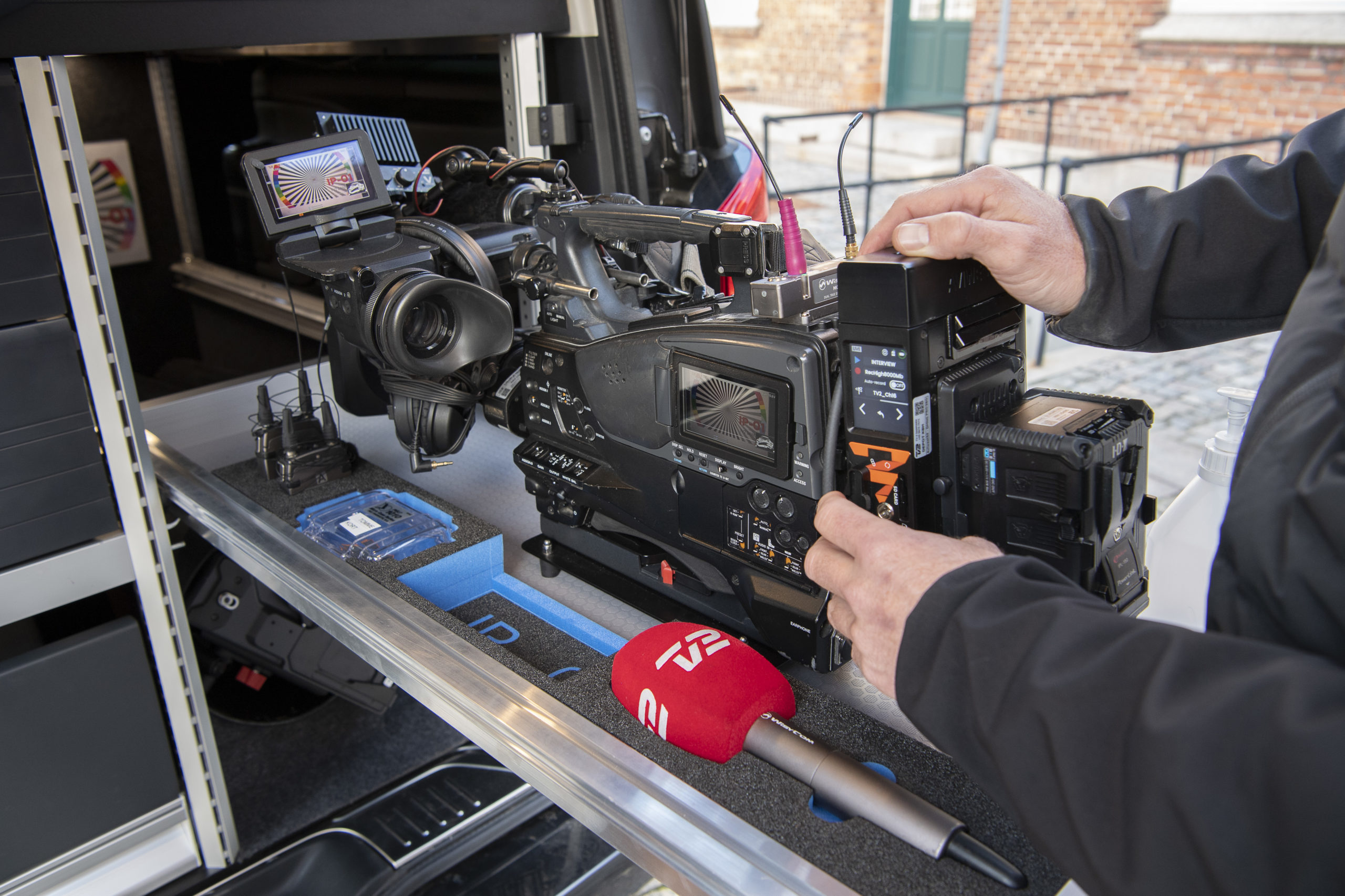 Denmark's TV2 selects Aviwest for SNG and IP vans infrastructure ...