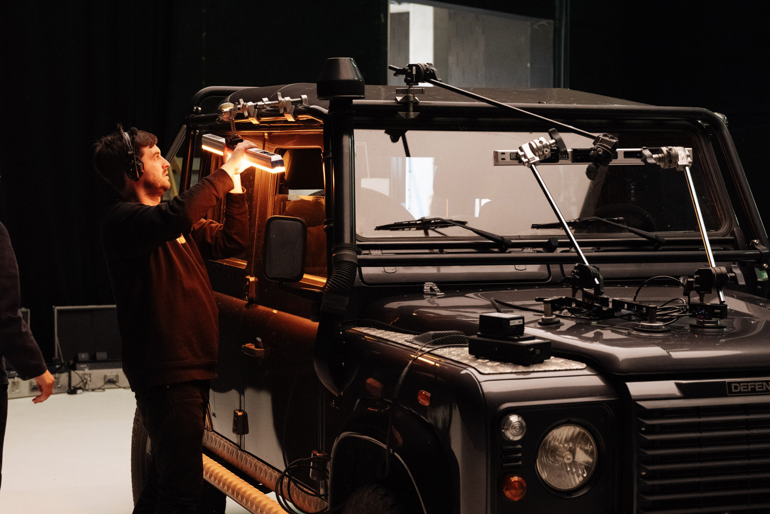 ARRI lights the way with new Omnibar IP65 LED bars - TVBEurope